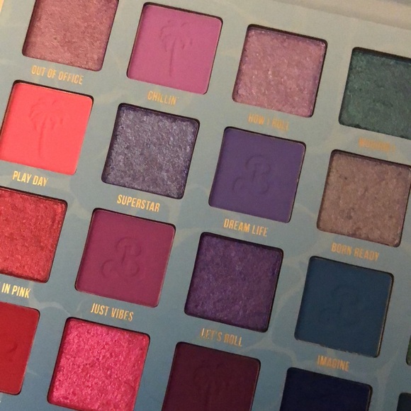 Glamlite | Makeup | Glamlite X Barbie Dream Summer 24 Pan Eyeshadow ...